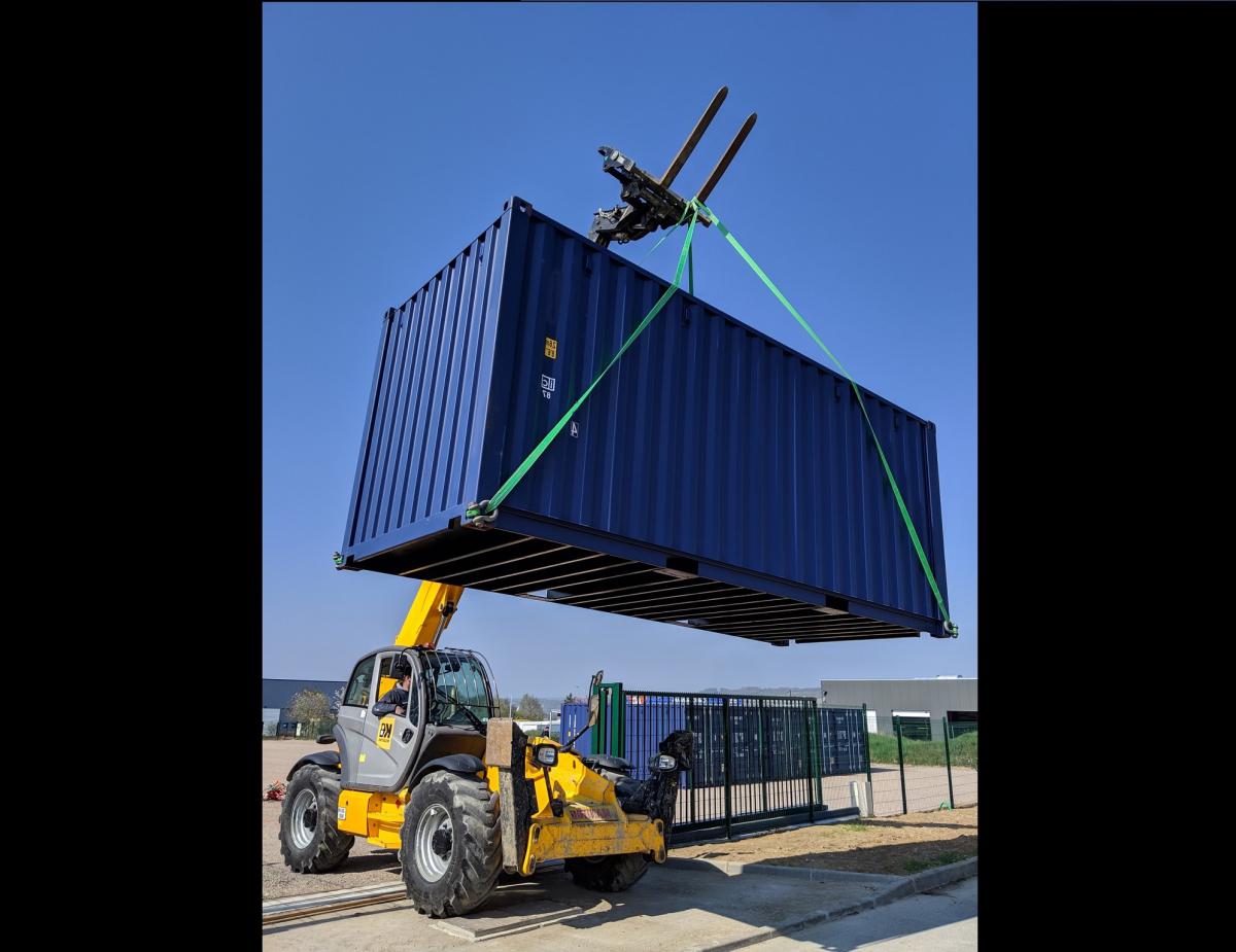 Décharger son container soi-même C'est possible !- In'box