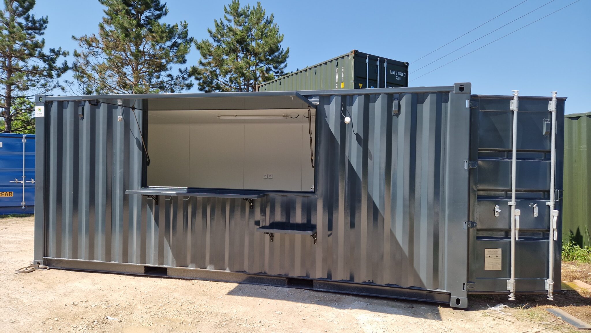 Transformation de Container en Pizzéria par In'BOX