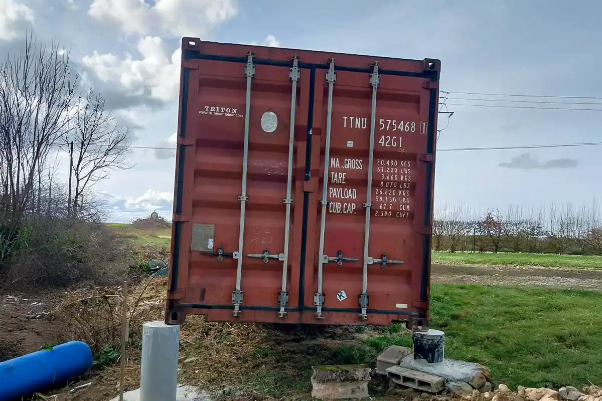 Container stockage Corsaint : la solution In'Box pour M. Morel